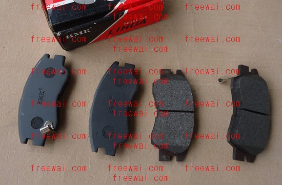 front brake pads MR389526 for Mitsubishi Pajero V32 / Southeast Van ...