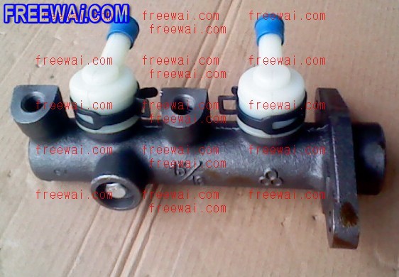 brake master cylinder for Mitsubishi Southeast Delica MB407063 ...