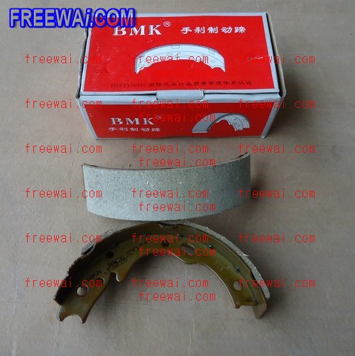 parking (hand) brake shoes for Isuzu NPR NQR / JAC HFC6700 HFC1061 8 ...