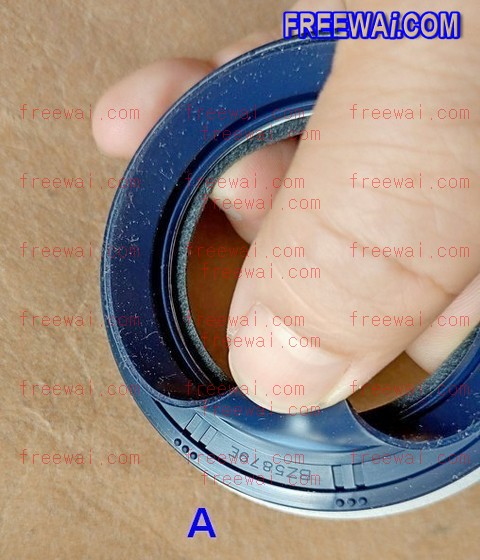 crankshaft front oil seal for Mitsubishi 4M40 4M51 diesel engine on ...